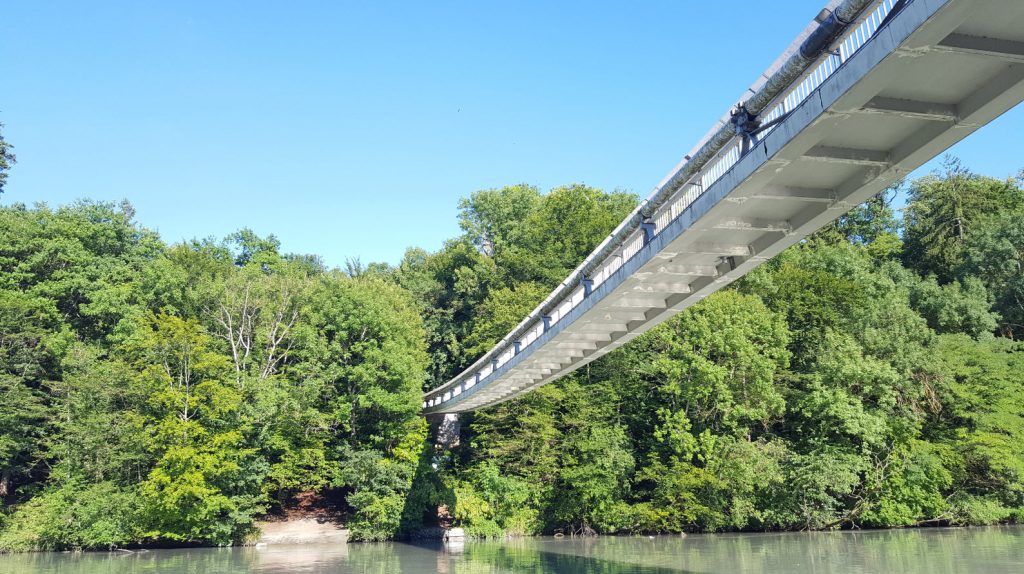Guide pratique descente du Rhône en bouée à Genève | Inspiration for ...