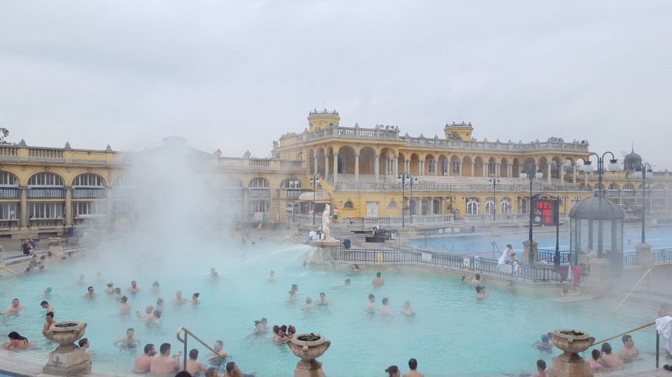 Thermes Szechenyi à Budapest ‎ | Inspiration for Travellers